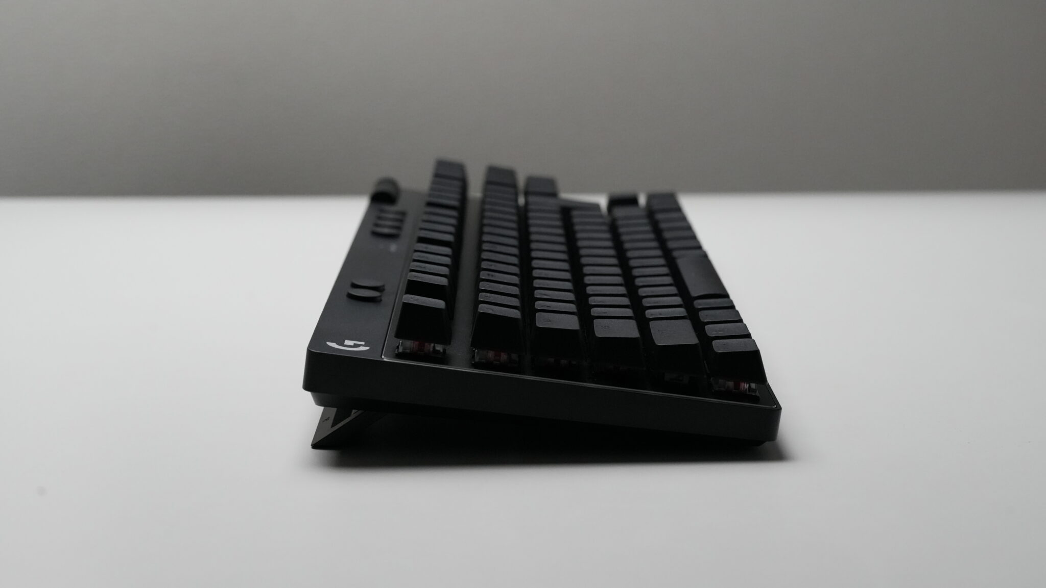Logicool G PRO X TKL RAPID – DPQP | ゲーミングデバイスの総合情報サイト