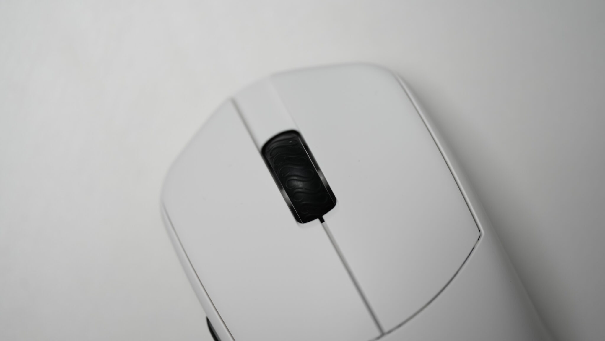 Lamzu Maya X – DPQP | ゲーミングデバイスの総合情報サイト